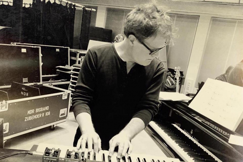 World-Renowned Fusion Drummer GARY HUSBAND Talks Career and Inspiration ...