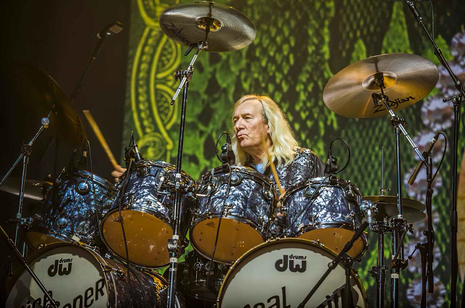 Legendary ALICE COOPER GROUP Drummer NEAL SMITH on His New Solo album ...
