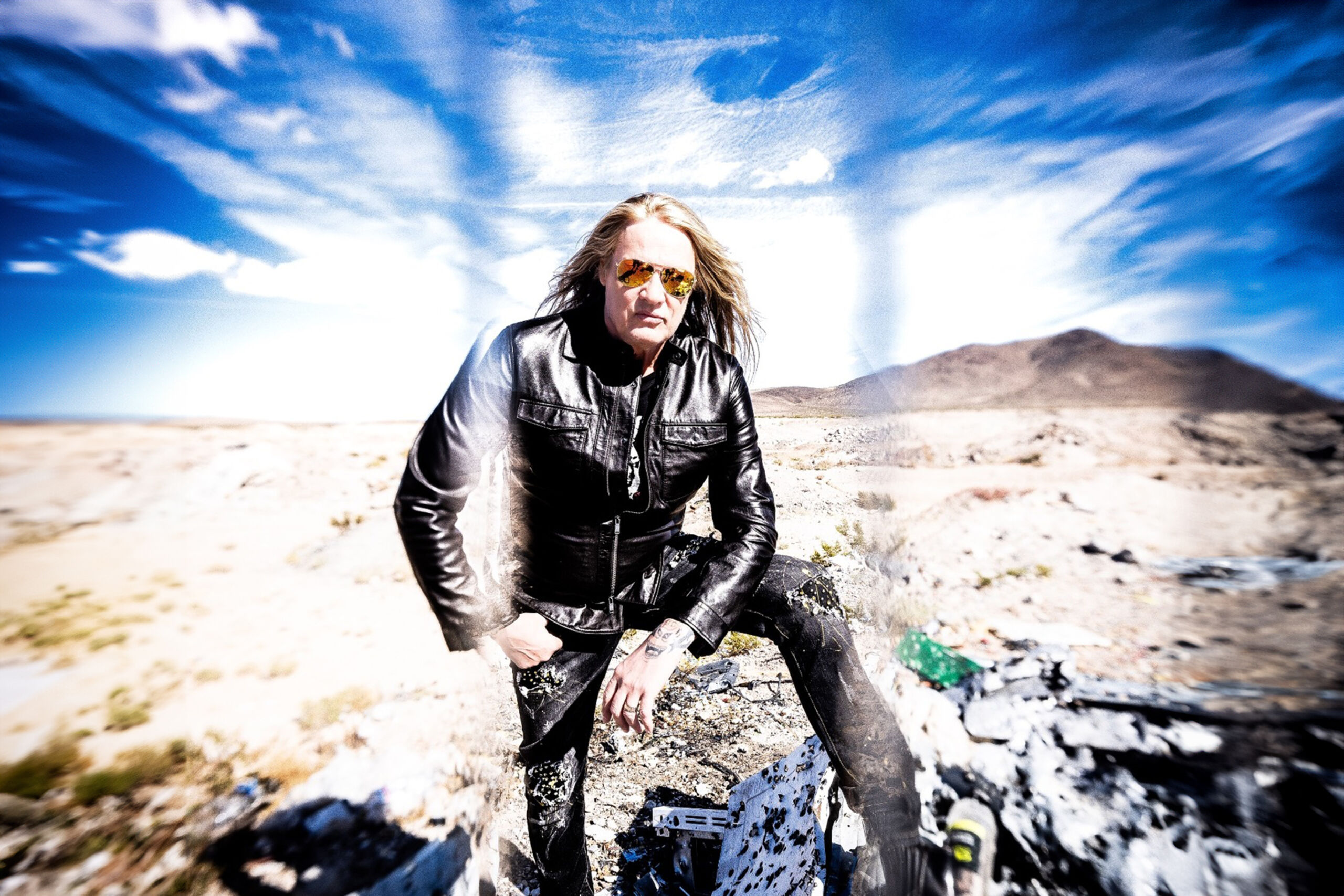 SEBASTIAN BACH Steps In As TWISTED SISTER's New Frontman For Fall Shows ...
