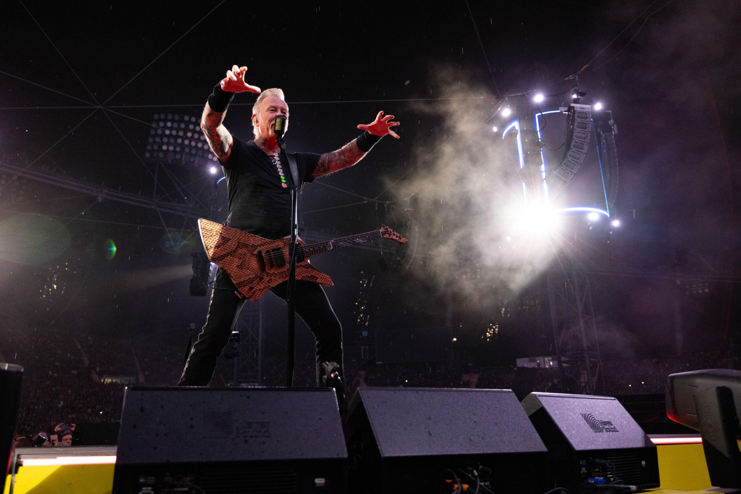 Watch METALLICA Playing Their Longest Song To Date, "Inamorata", Live ...