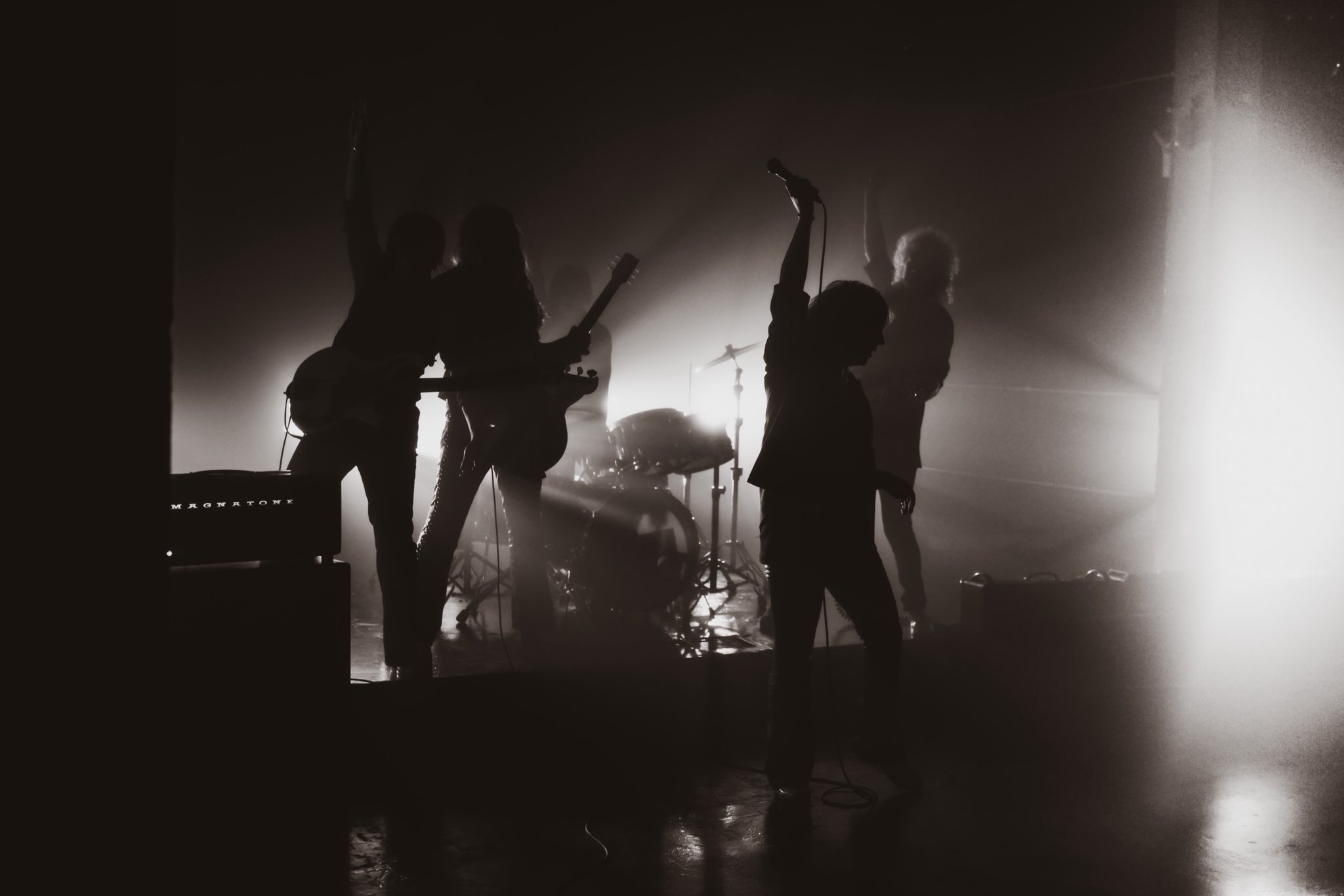 THE STRUTS Team Up with QUEEN Legend BRIAN MAY for Explosive New ...